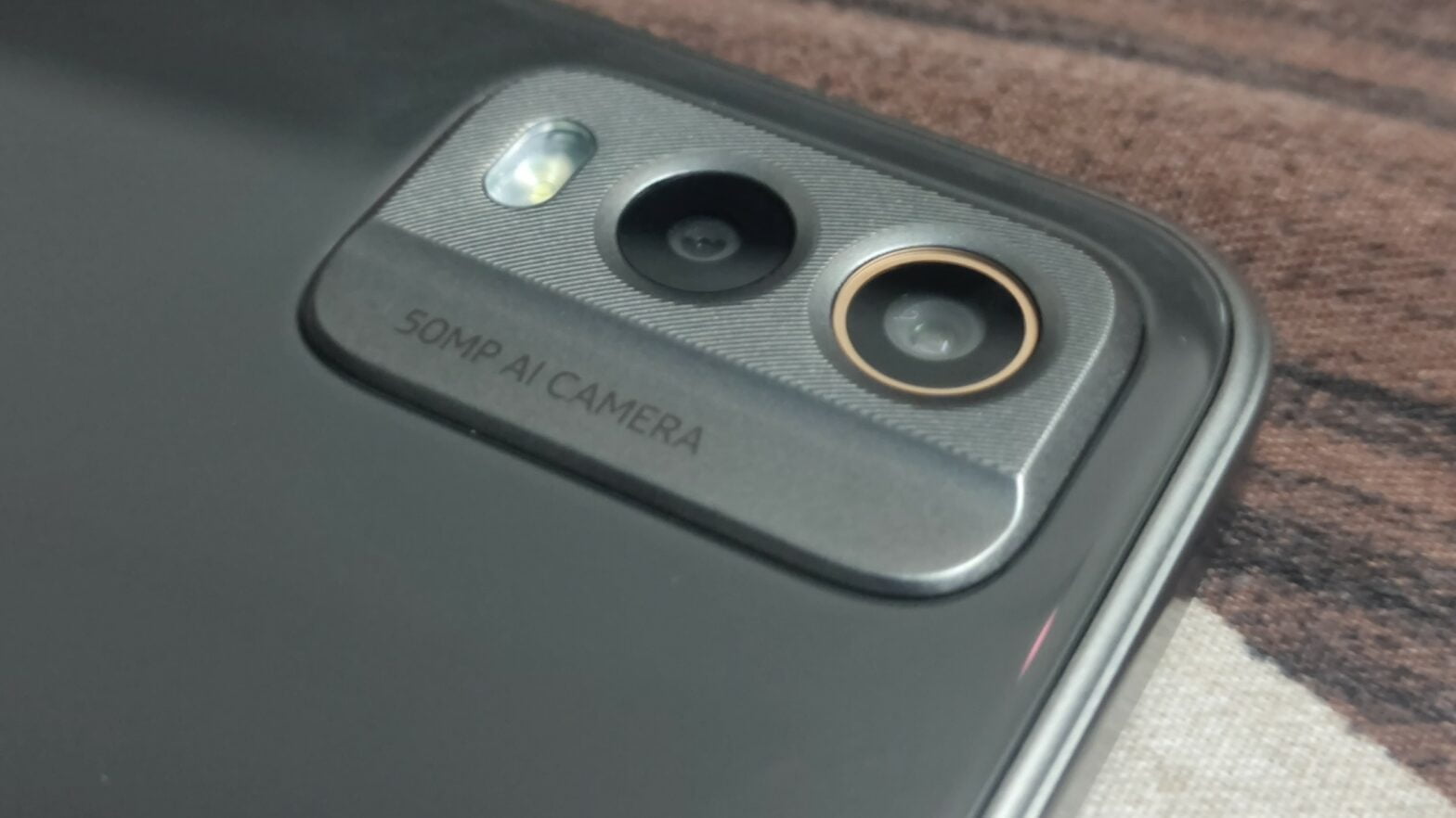 Nokia C32 Review: A Budget-Friendly Smartphone with a Long-Lasting Battery